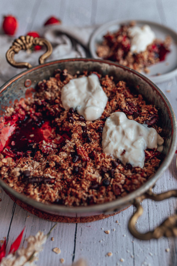 Healthy Crumble aux fruits rouges | Les Paris de Laura